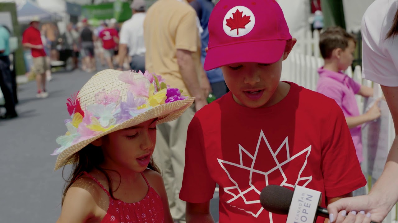 Fans sing 'O Canada' at the RBC Canadian Open - YouTube