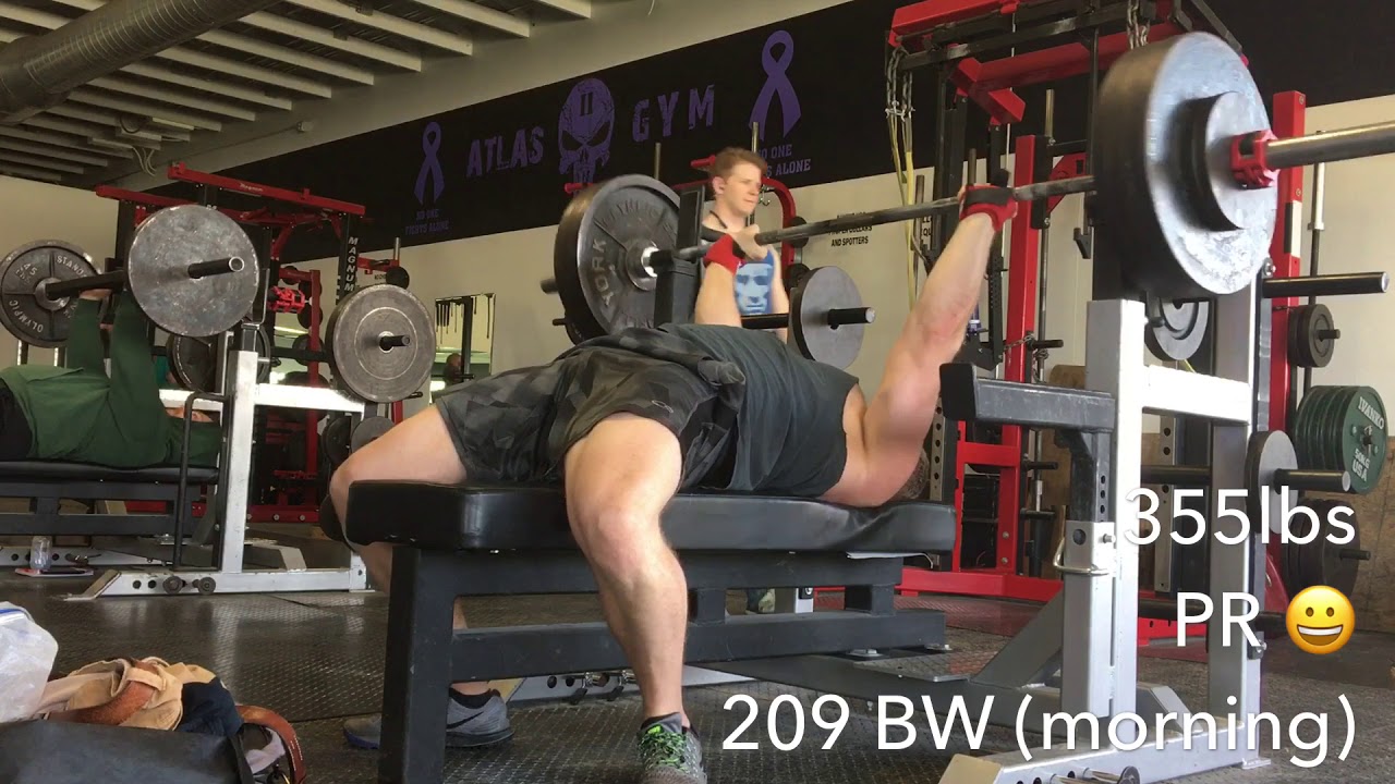 355 Bench + 3 plate Dips x9 - YouTube