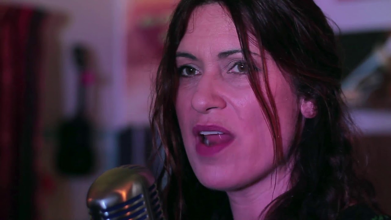 Te Puru Roots Move On The Ryan Dickson Line Feat Sarah Spicer - YouTube