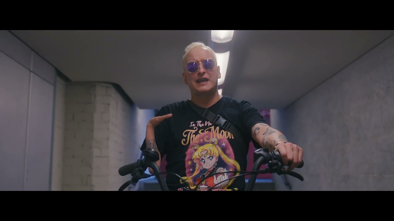 GRAF FIDI - SCHLIMMER FINGER 2 (prod. by Aaron Siebert) - YouTube