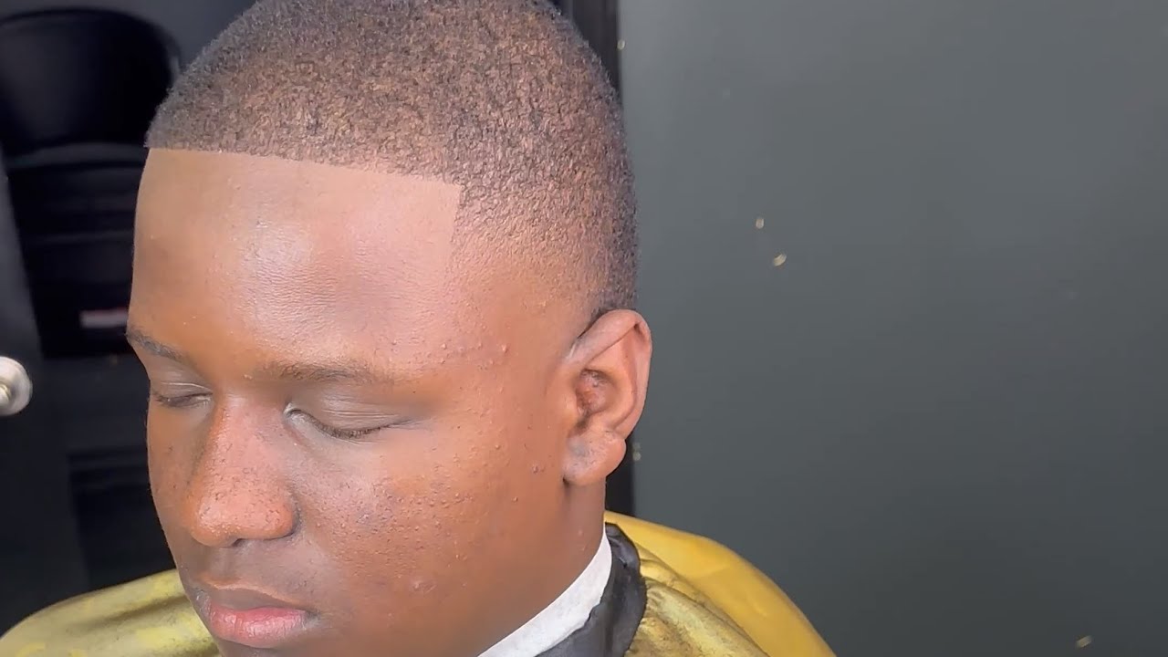 GUINNESS WORLD RECORD: WORLD'S FASTEST HAIRCUT💈 - YouTube