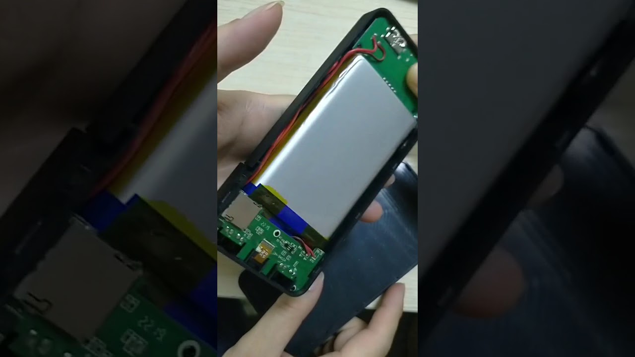 How to open the case of the power bank - YouTube