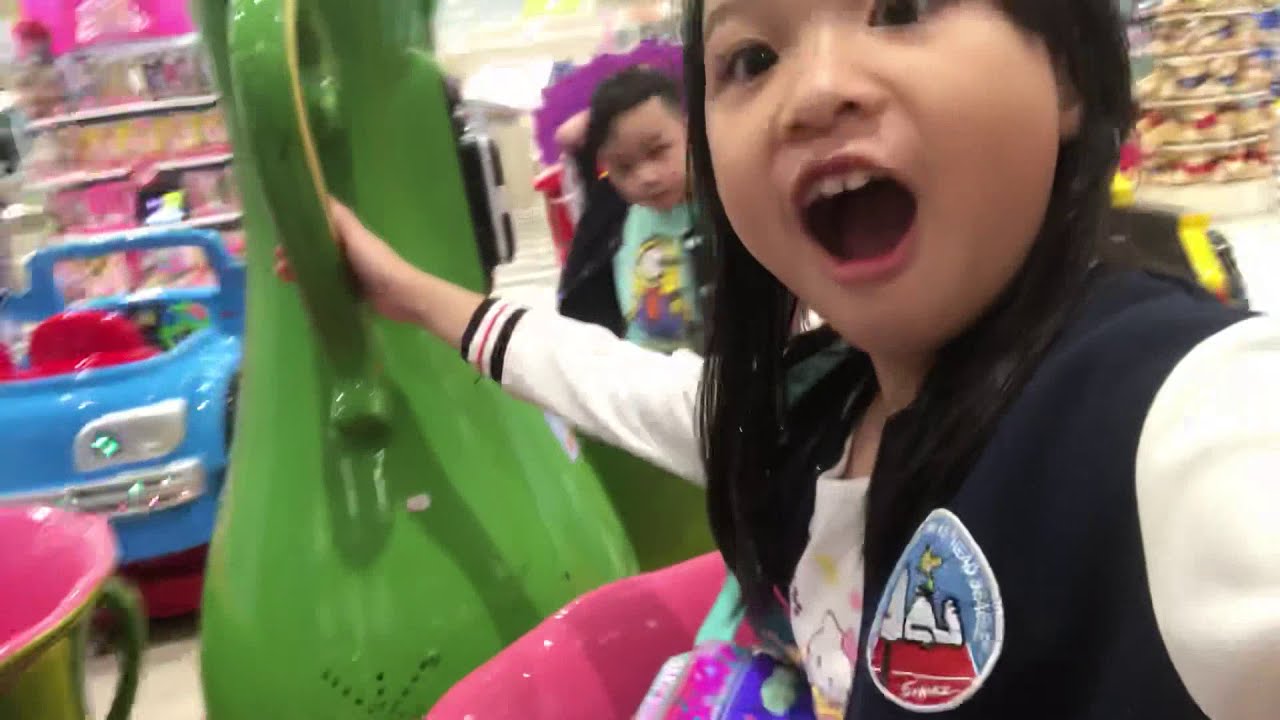 At molly fantasy,aeon Sunway Pyramid - YouTube