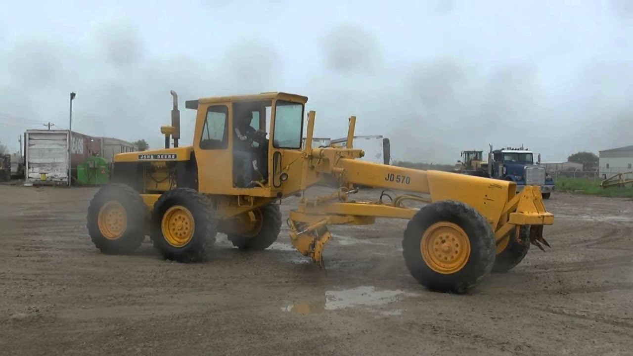 John Deere 570 Motor Grader - YouTube