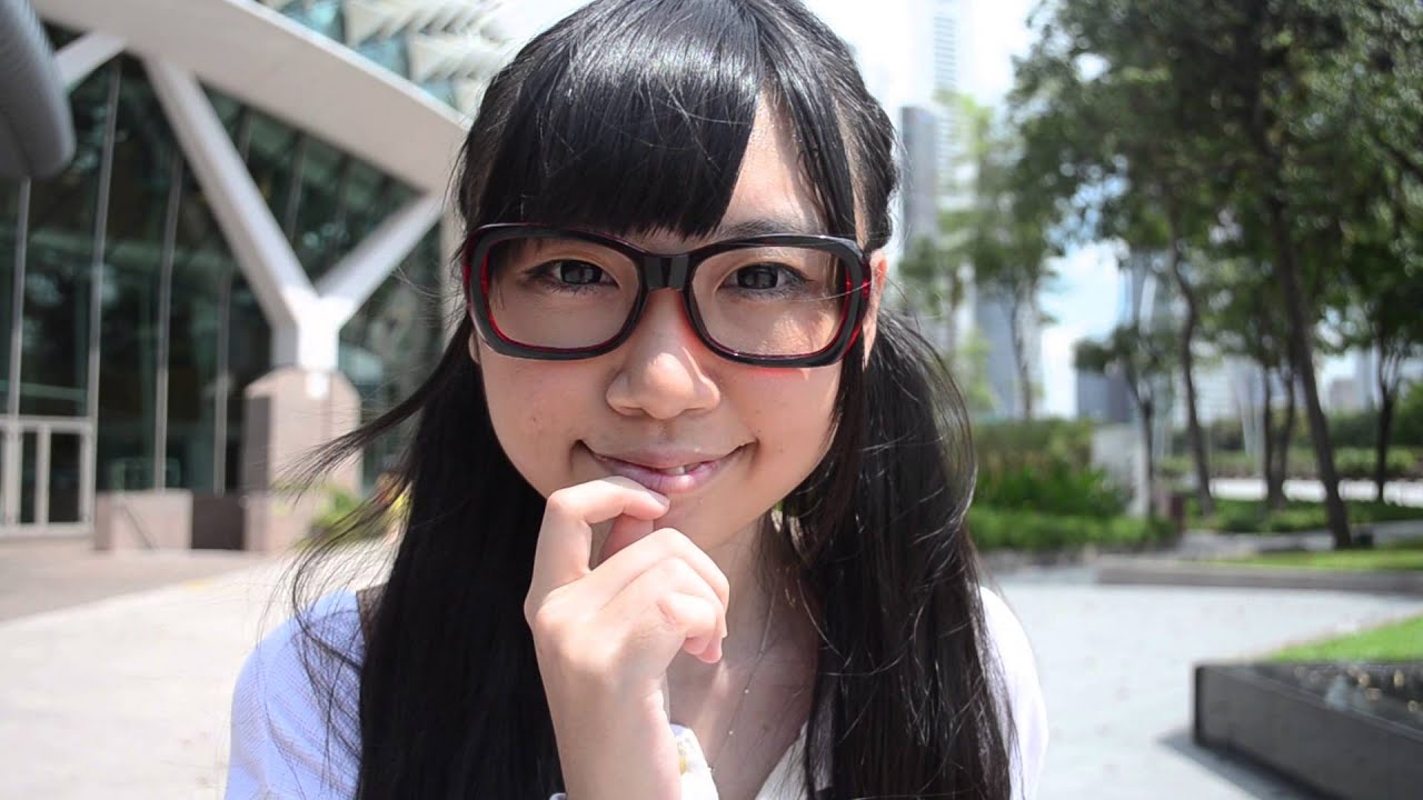 SG Megane Series Vol 1: MoMo-Chan - YouTube