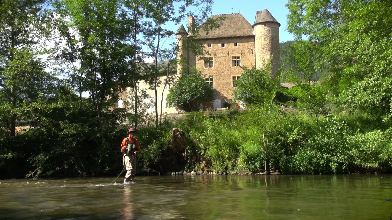 Pêche en Lozère - Rivière le Lot - YouTube