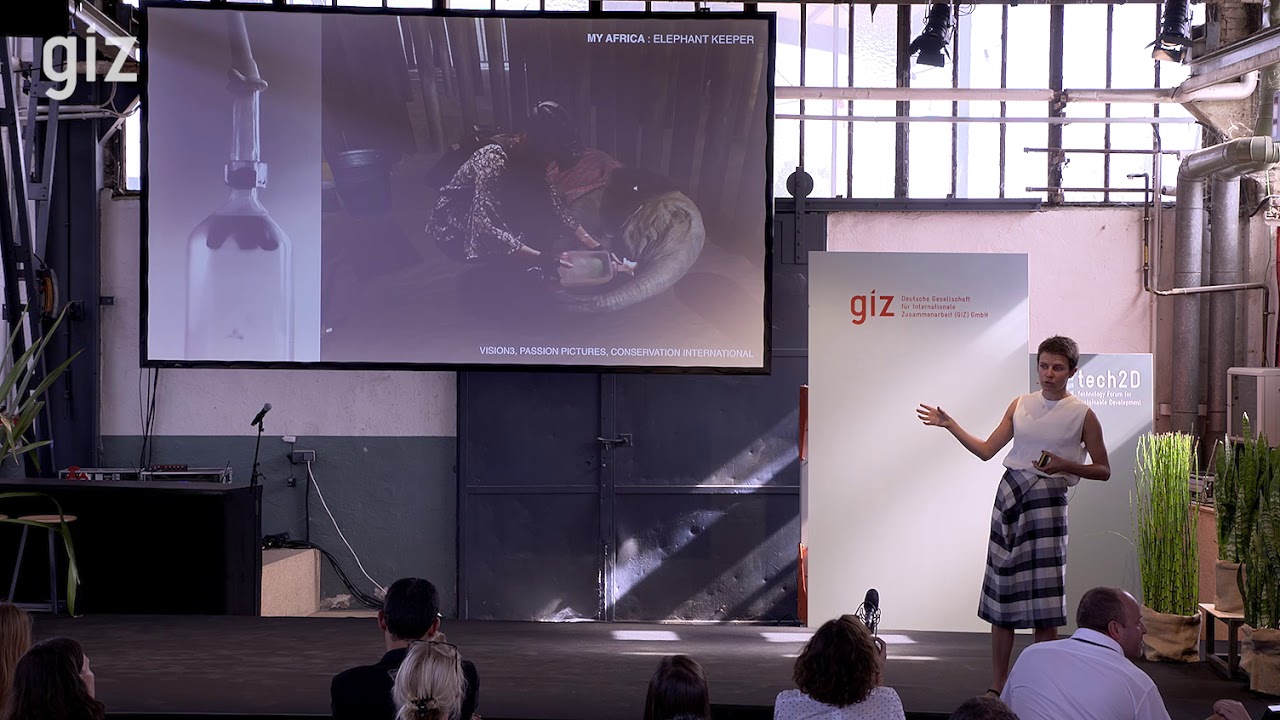 Grace Boyle (The Feelies), Sensory Storytelling | GIZ tech2D - YouTube