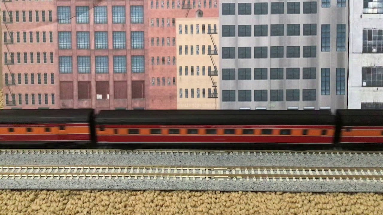 Kid friendly , Southern Pacific Daylight train in n scale. - YouTube