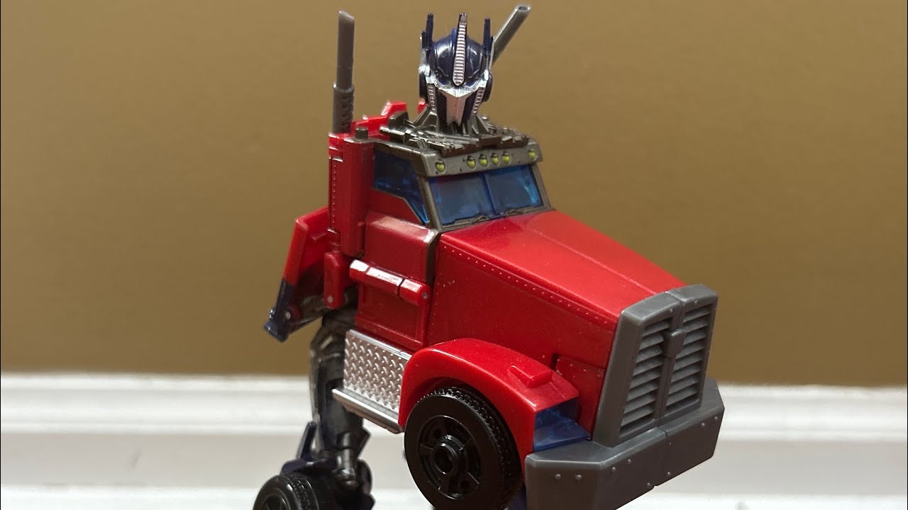 Optimus prime among us imposter short - YouTube