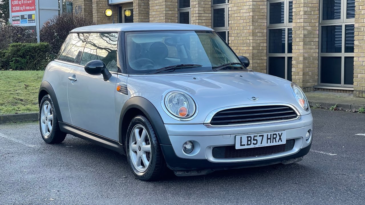 Mini One 1.4 AUTOMATIC - YouTube
