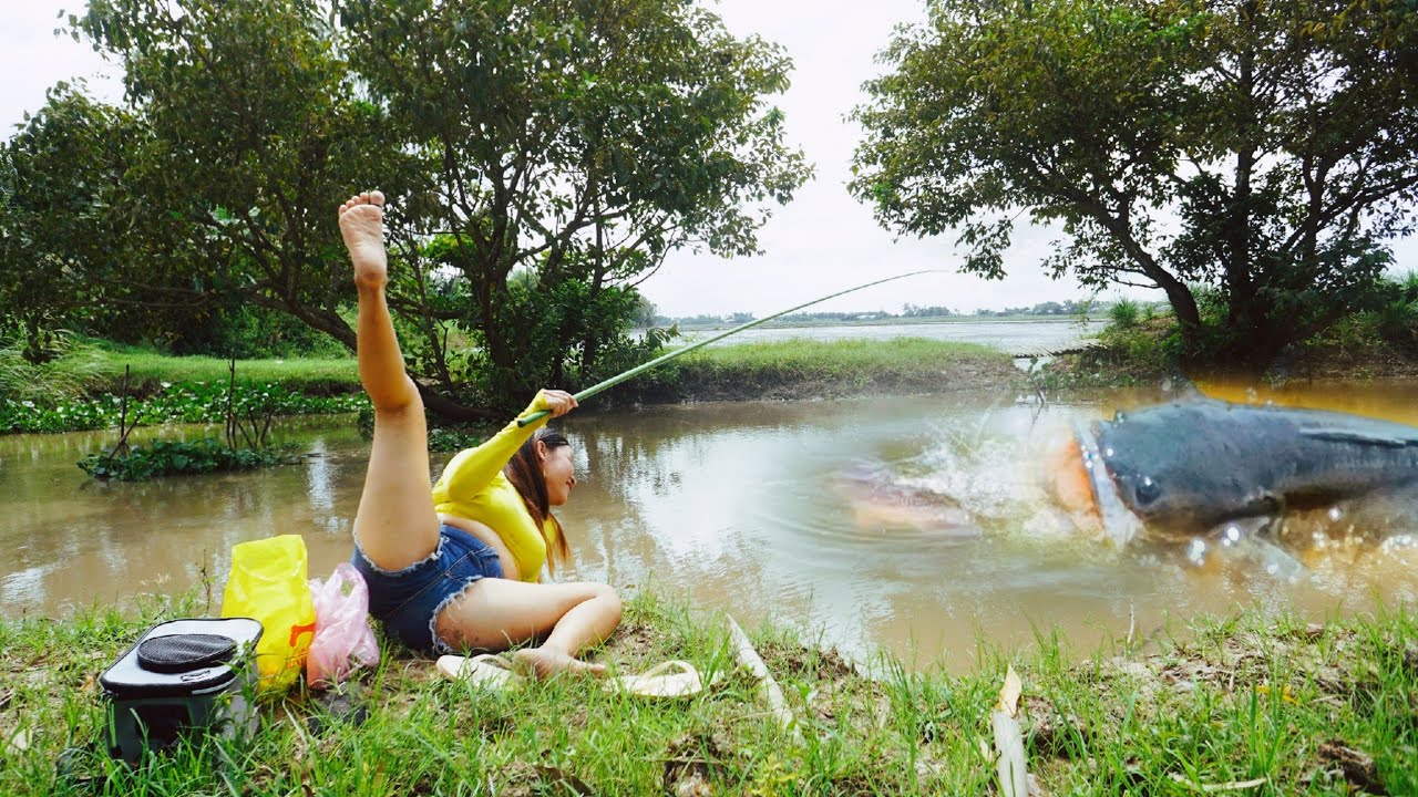 Fishing Video Vietnamese " Amazing Fishing | Beautiful Girl Fishing Big at Strange Place ...
