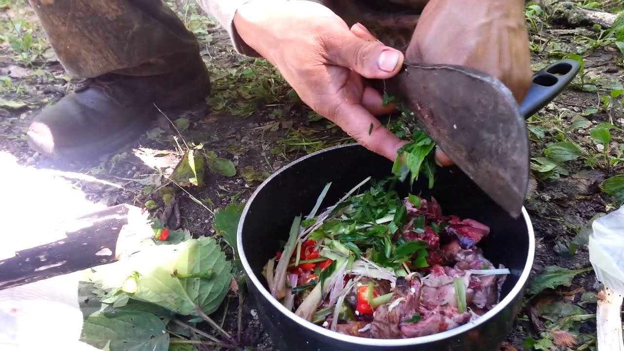 Lahu: Squirrel hunting 9-3-2014 - YouTube