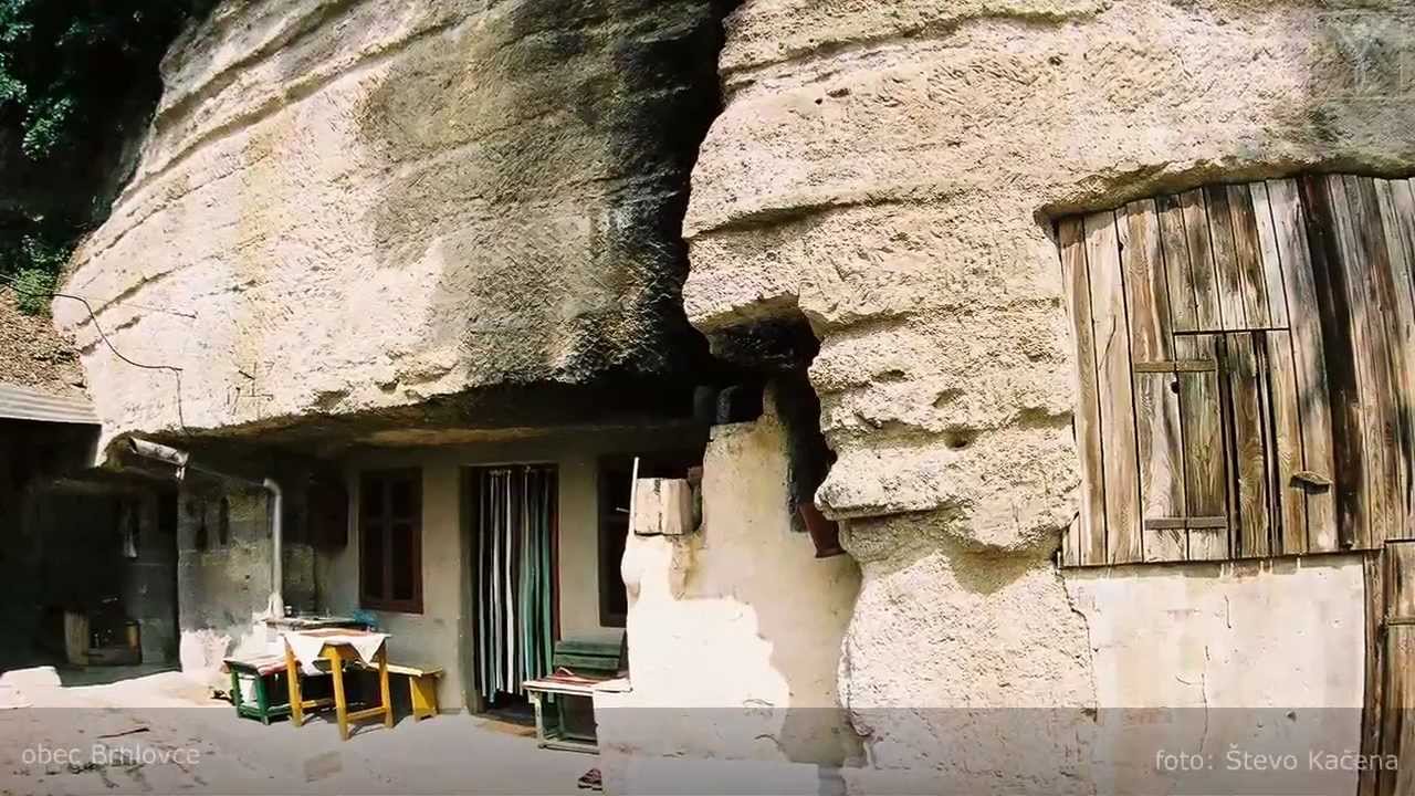 Obec Brhlovce, kamenné obydlia - YouTube