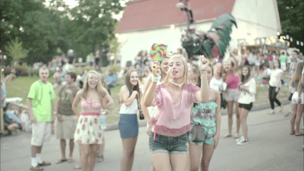 Katy Perry Concert Candy: East Coast - YouTube