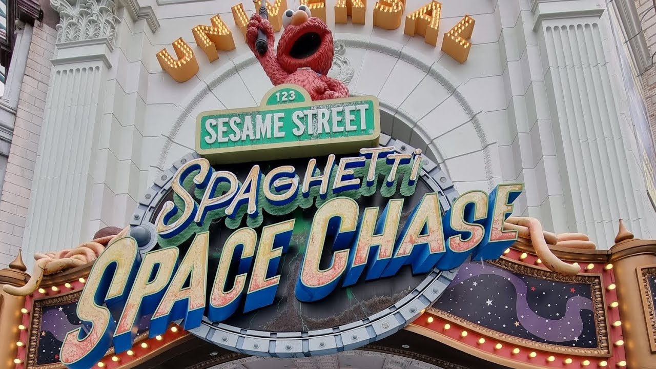 Universal Studios Singapore Spaghetti Space Chase 2023 - YouTube