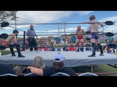 Aaron Dallas vs Ash Bennett vs Samuel Frye - YouTube