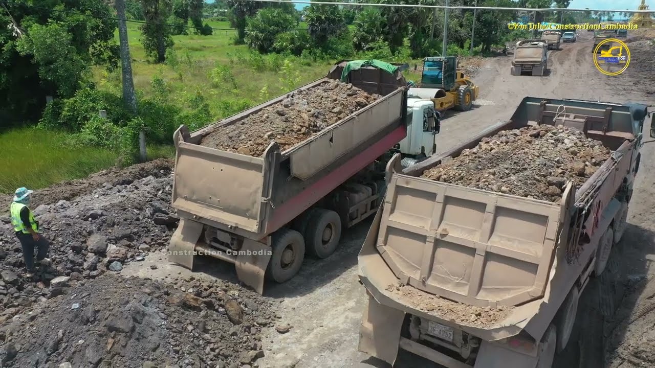 Construction Equipment Excavator Bulldozer Dump Truck Roller Working ...