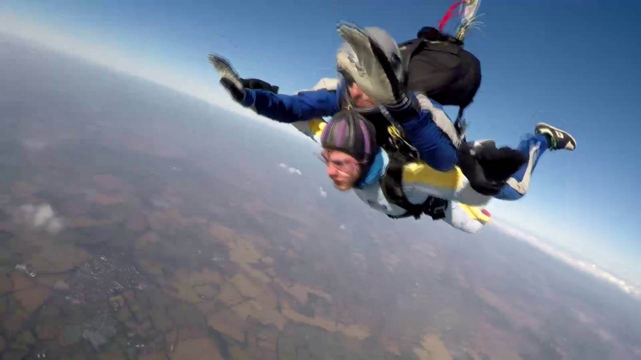 Swoopware: Skydive - Scott Jobson - YouTube