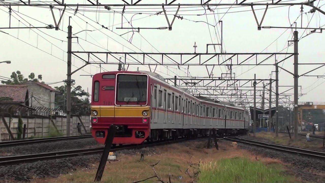 KRL JABOTABEK 東京メトロ7000系7121F Bekasi基地出庫 - YouTube