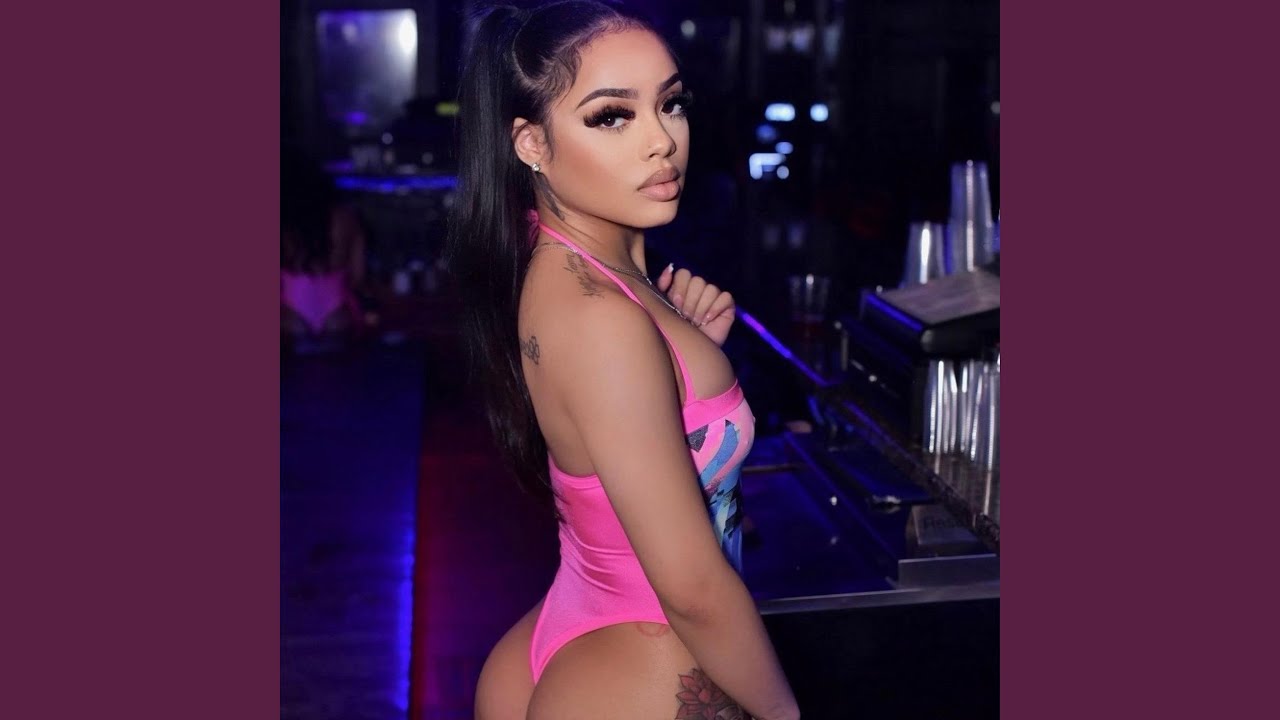 Pretty she sexy (Sped Up) - YouTube