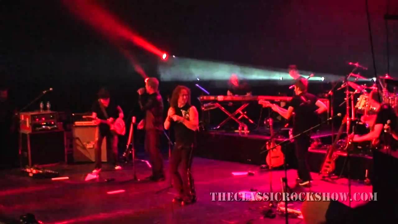 The Who "Won't Get Fooled Again" performed by The Classic Rock Show ...