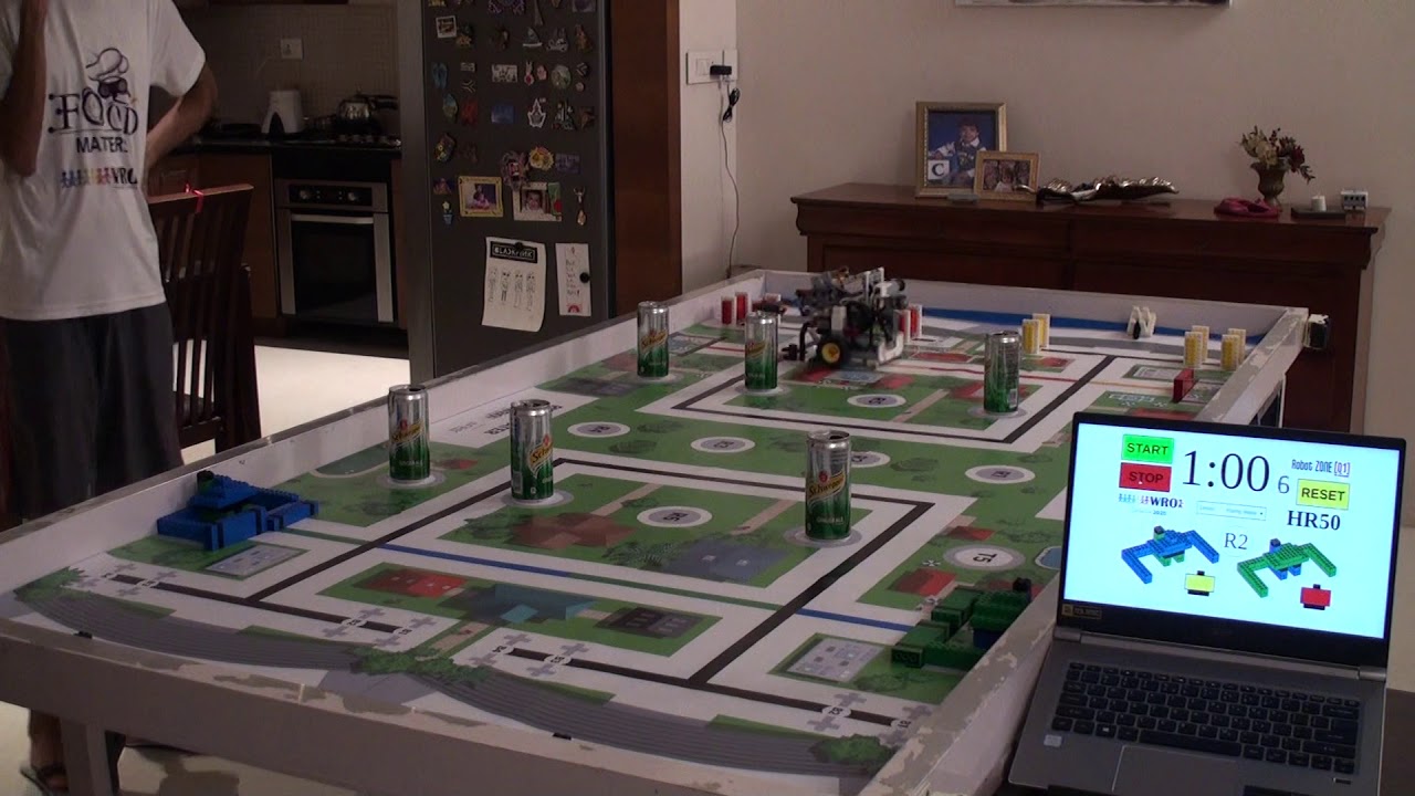 BrickMasters WRO 2020 Regular Senior High - YouTube