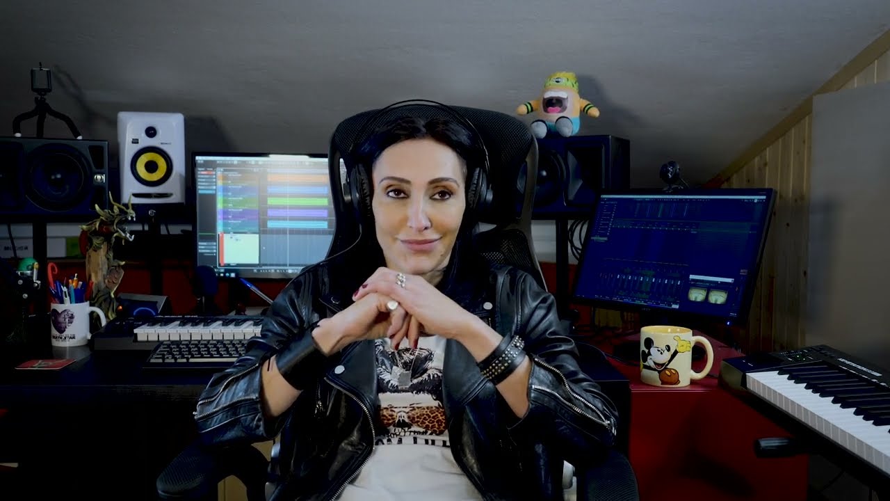 Simone Magnani - Una nuova 'Tu' - YouTube