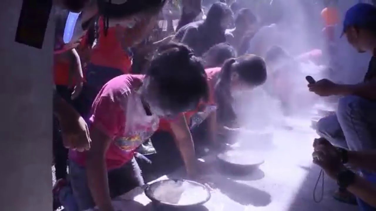 Fun Game: Coins and Flour - YouTube