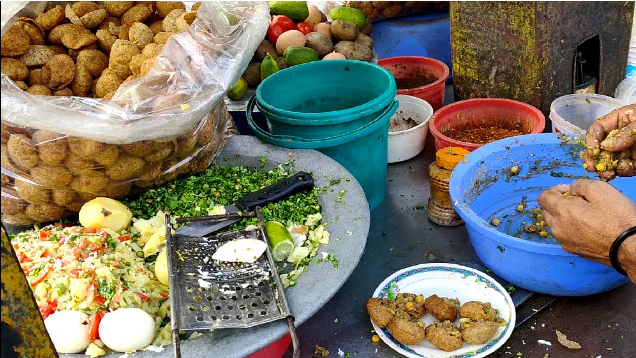 Fuchka/Panipuri/Golgappa & Chotpoti Recipe - Eating Fuchka Roadside ...