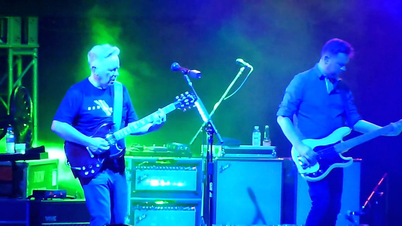New Order Live Argentina - Restless (05 de 18 videos) - YouTube
