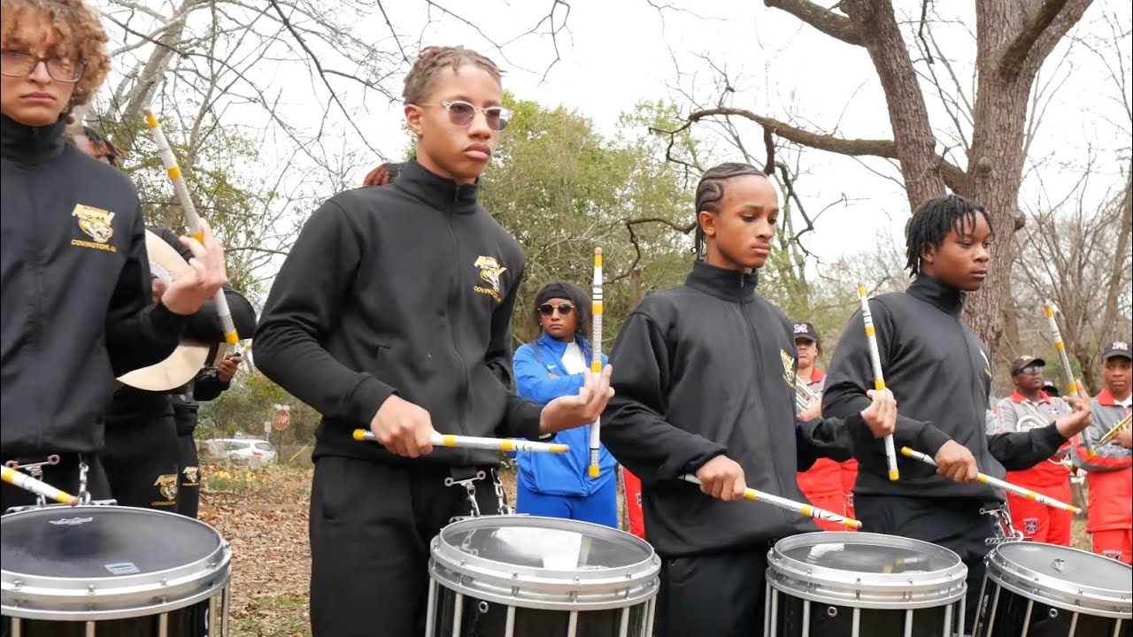 ALCOVY HEAVY HITTAS DRUM LINE HIGHLIGHTS from SMV Mardi Gras 2024 - YouTube