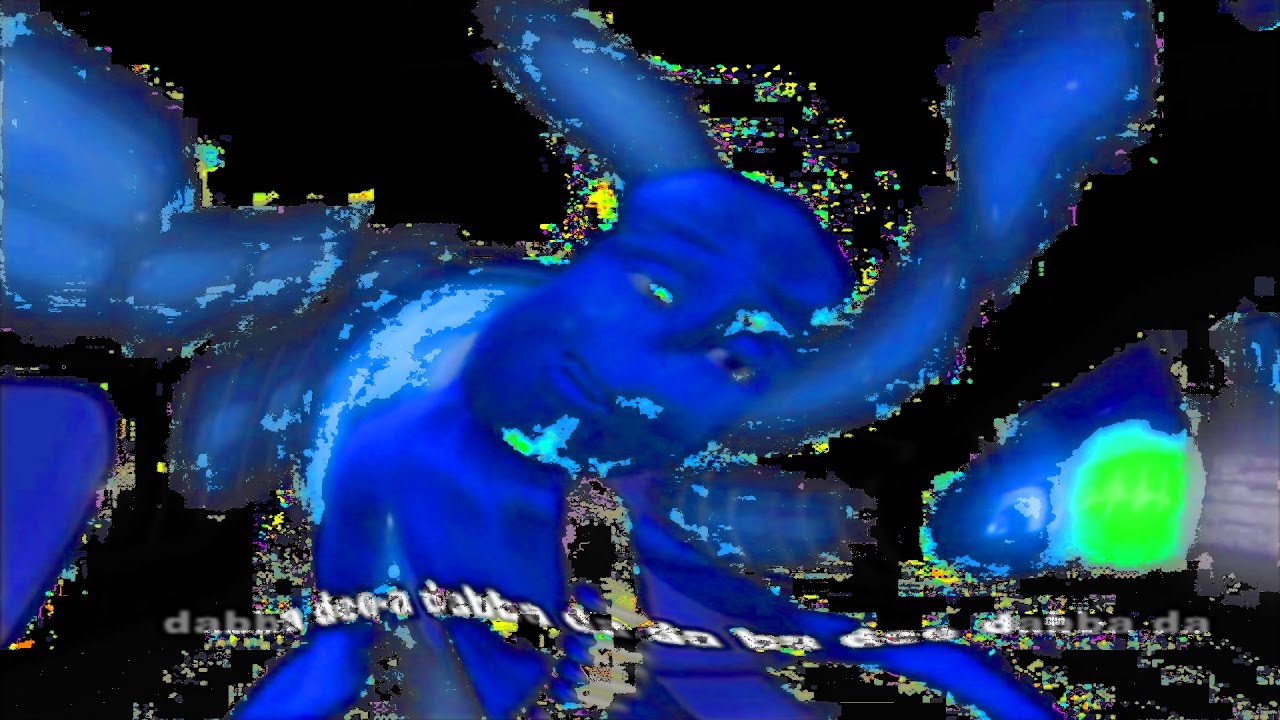 I'm Blue but every time he says blue it gets bass boosted - YouTube