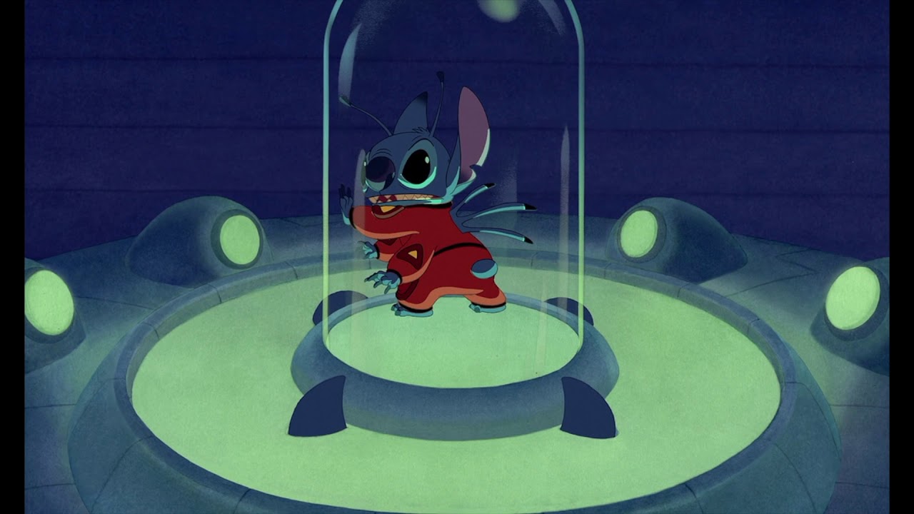 Stitch shows that he's good - YouTube