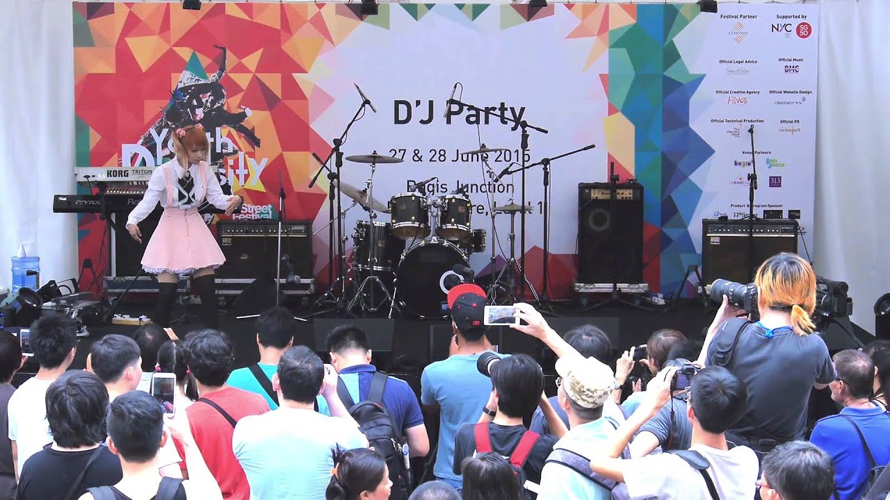 Mukei Spirit - Alexia Faye Lin Qiao Yi @ D'J Party 2015 - YouTube