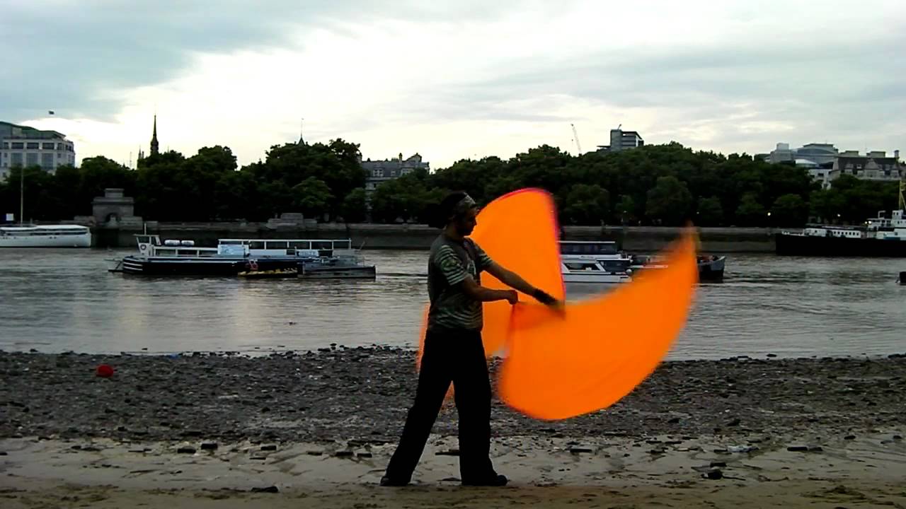 Fairy wings Flag poi - YouTube