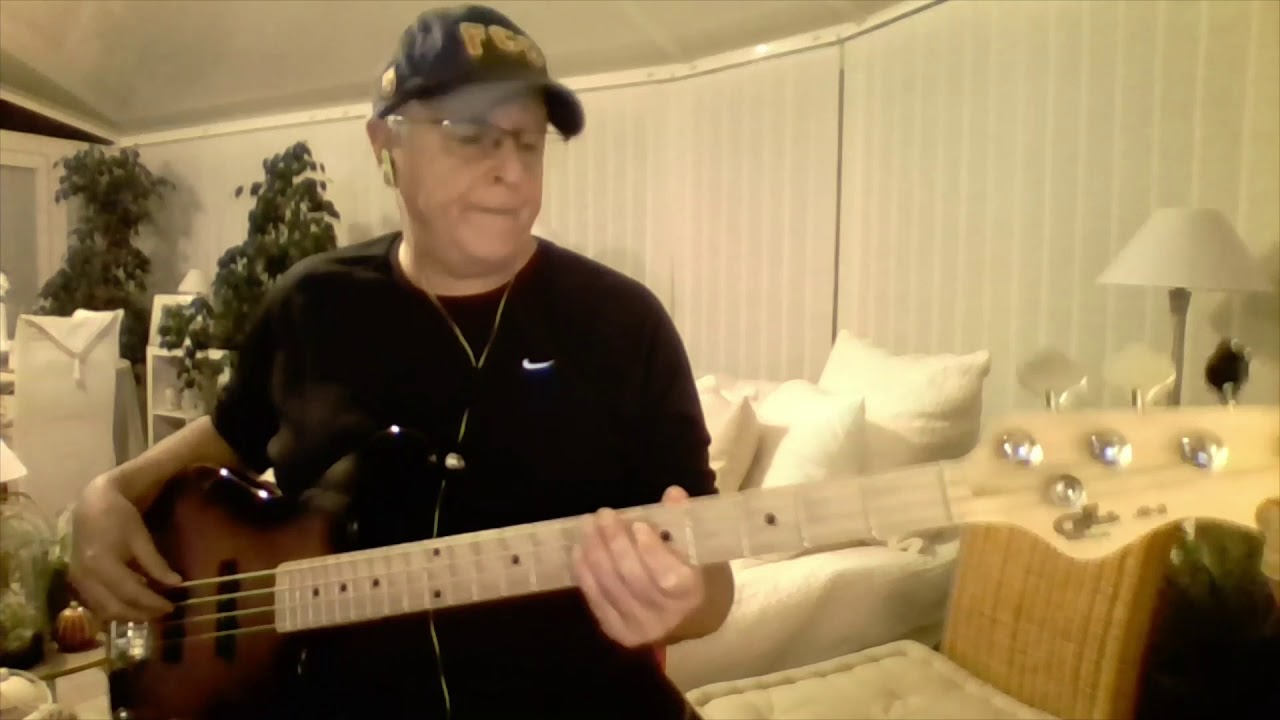 Le Frunkp Alphonse Brown bass cover - YouTube