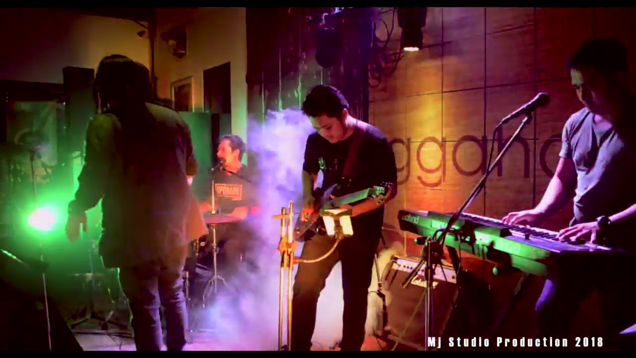 Upgrade Band - Jump | Van Halen - YouTube