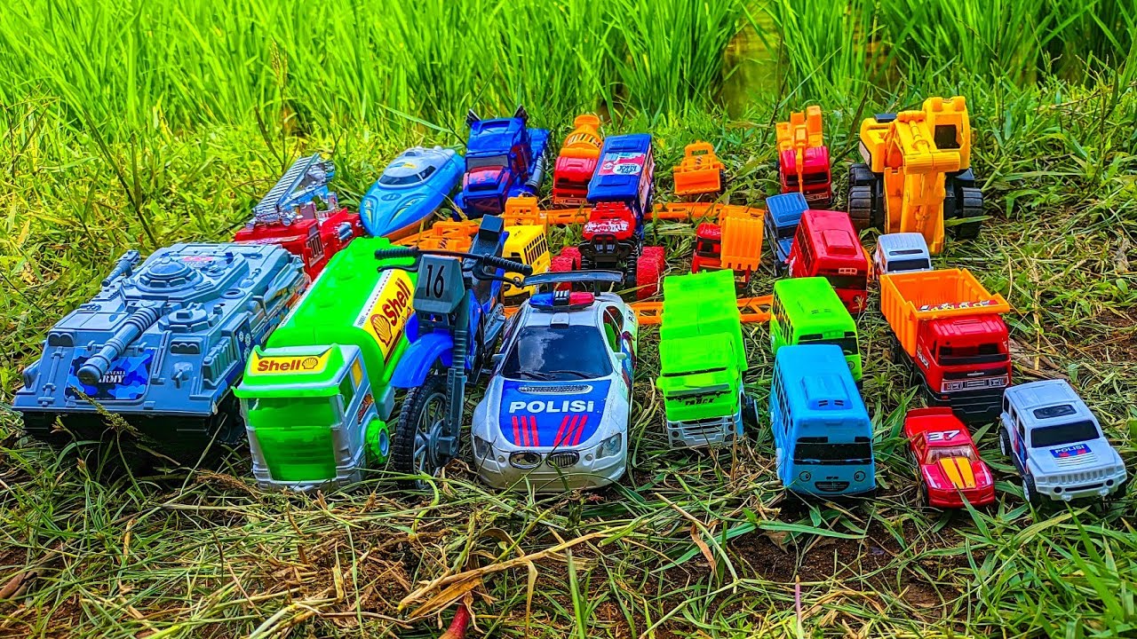 Mobil Mobilan Polisi,Bus Tayo,Ambulans,Mobil Balap,Mobil Truk Molen 19 ...