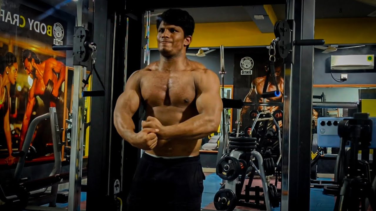 🔱 BULKING DAY 60 chest 🦍 - YouTube