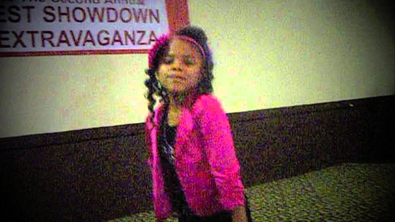 9 year Old Rapper Tanyah Taylor Performing at the Show in South Bend ...