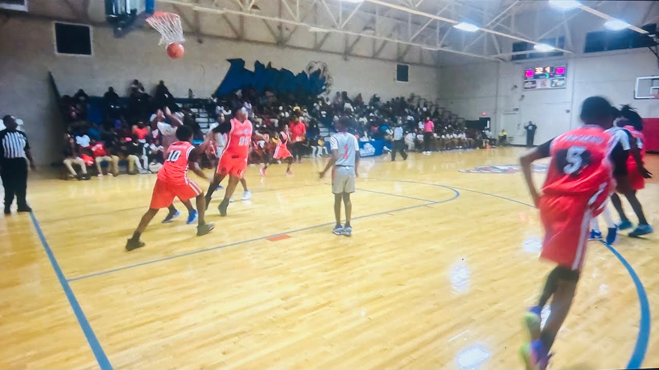 W.A HIGGINS VS COAHOMA COUNTY JR. HIGH Part 1 #fyp #basketball #higgins ...