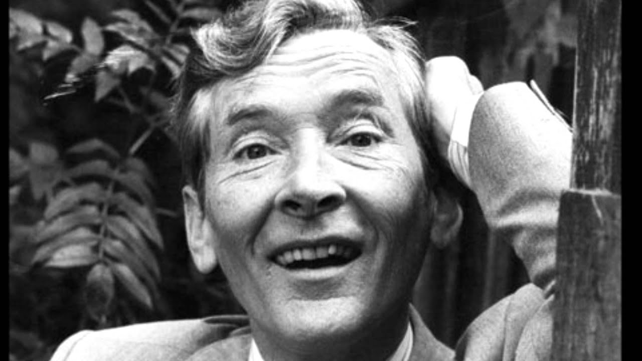 Kenneth Williams 'The Best Of Rambling Syd Rumpo'**** FAULTY**** - YouTube