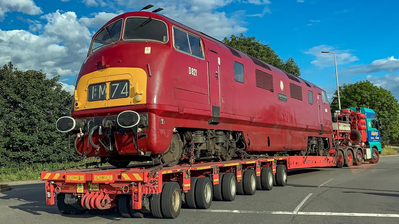 Train Truckers Allelys Heavy Haulage move Warship Class 42 D821 ...