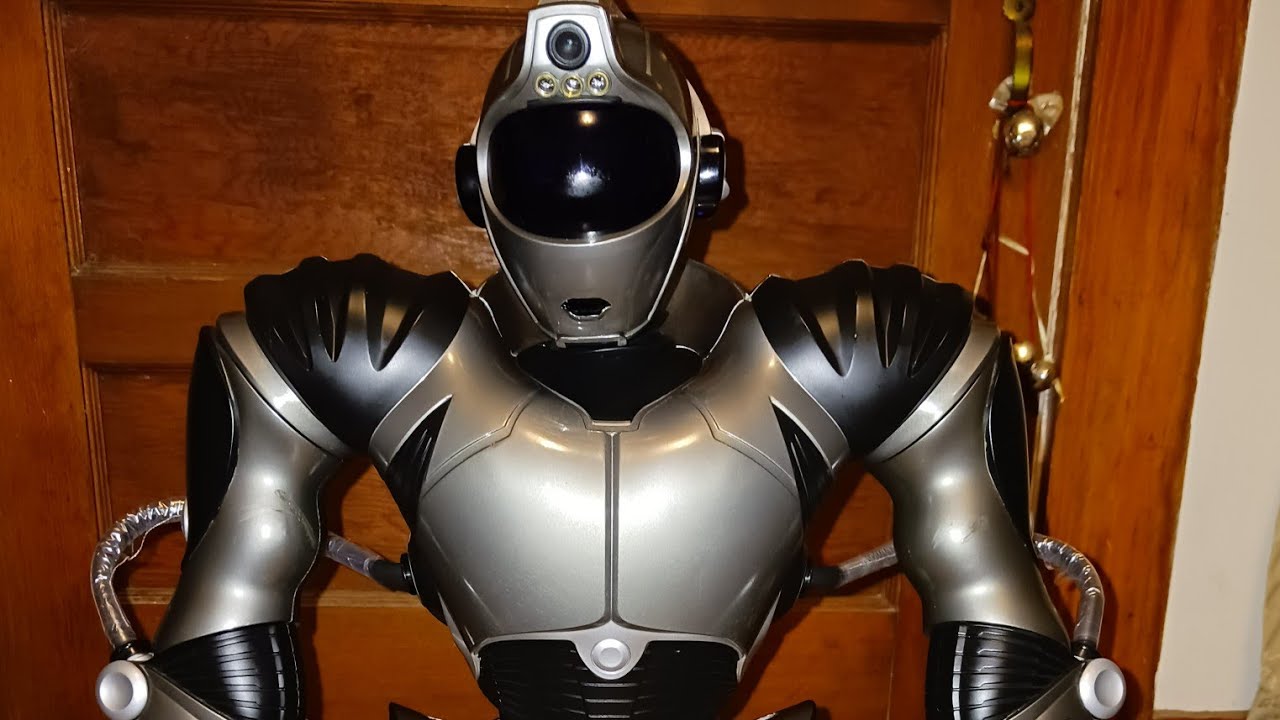 WowWee Robosapien V2 (Sharper Image Edition) SOLD - YouTube