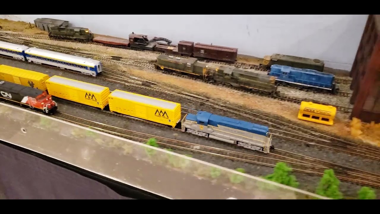 MODEL TRAINS 2024 Exporail Show My N Scale D&H C420 Hauls Freight on ...