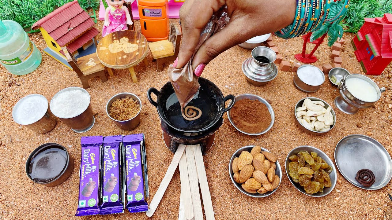 Miniature Instant Chocolate Jalebi Recipe | Chocolate Jalebi Recipe ...