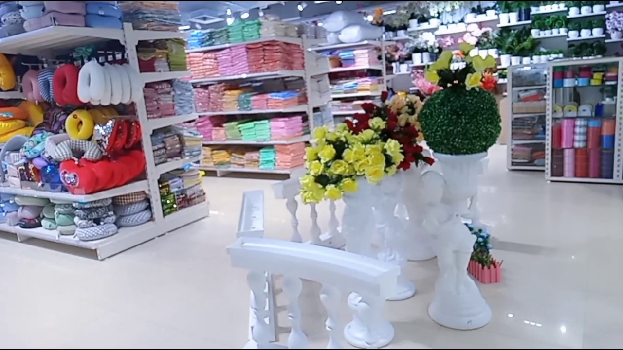 Alturas Mall - YouTube