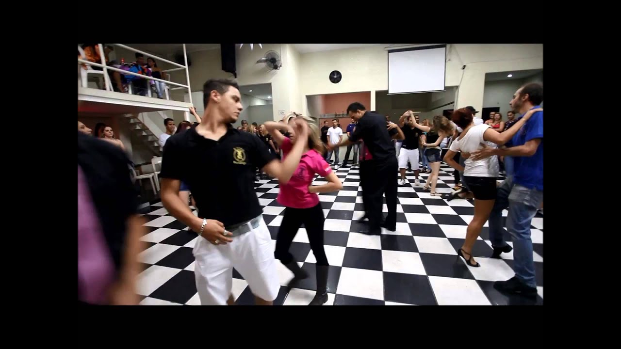 Elite Sertanejo - Club Dancing - YouTube