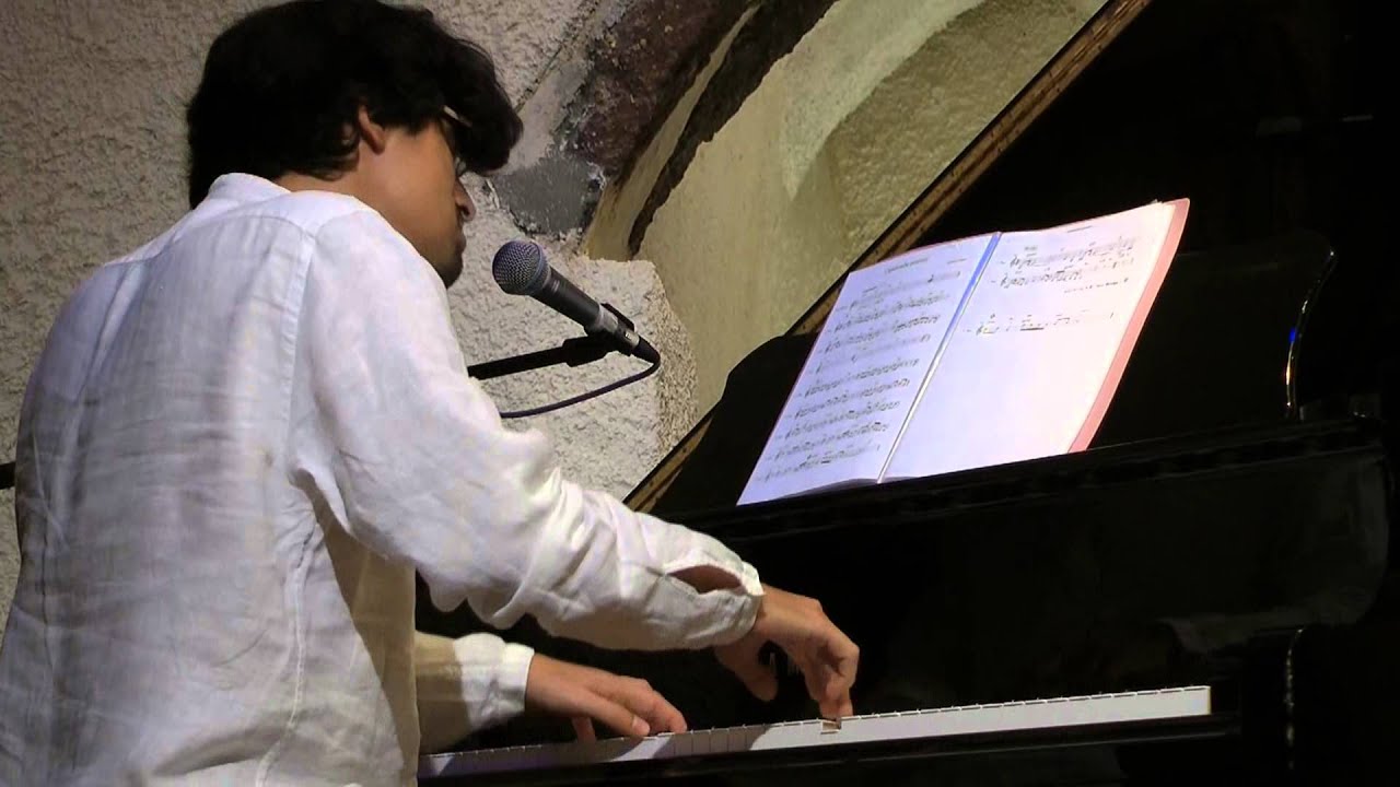 Roman Gomez "Nocturna / Vigilia" solo piano live at Megaro Gyzi ...