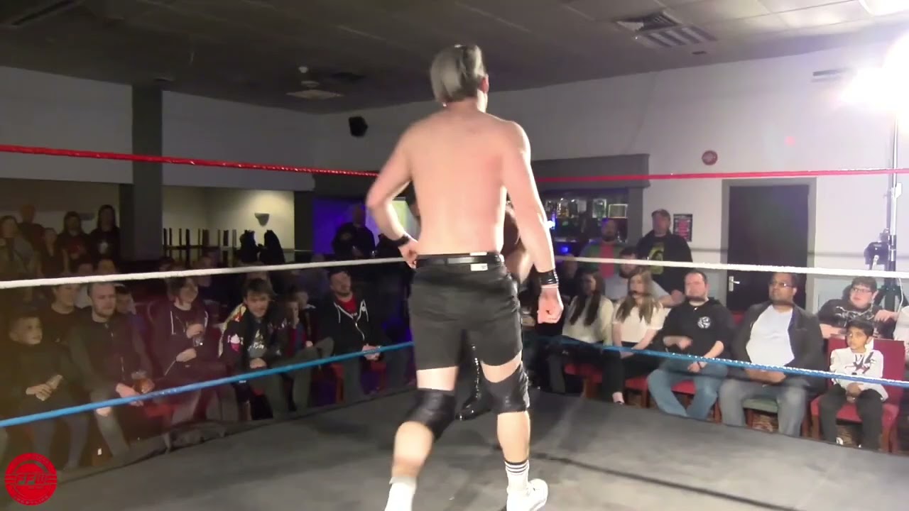 Terry Isit Vs Sean Kustom - YouTube